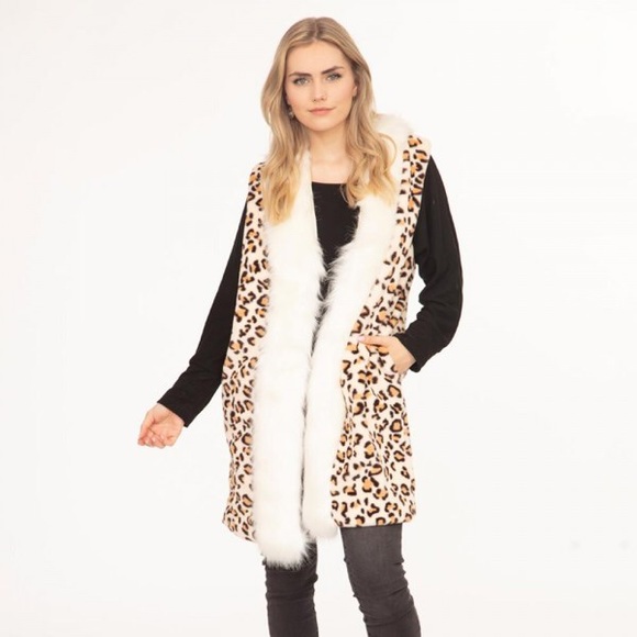 Styline | Jackets & Coats | Hp Faux Fur Leopard Print Vest Beige | Poshmark
